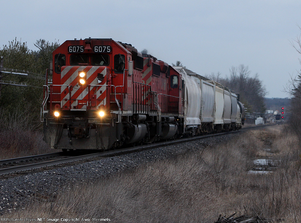 T69 departing Guelph Jct